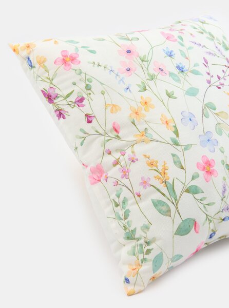 Sinsay - Dekoratívny vankúš s kvetmi - biela | FAVI.sk