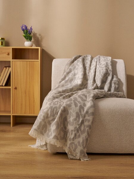 Sinsay - Vzorovaná deka s brmbolcami - svetlošedá | FAVI.sk
