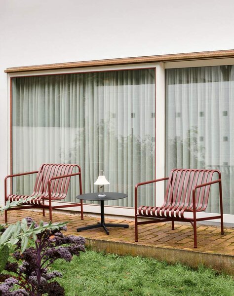 HAY Kreslo Palissade Lounge Chair Low, iron red | FAVI.sk